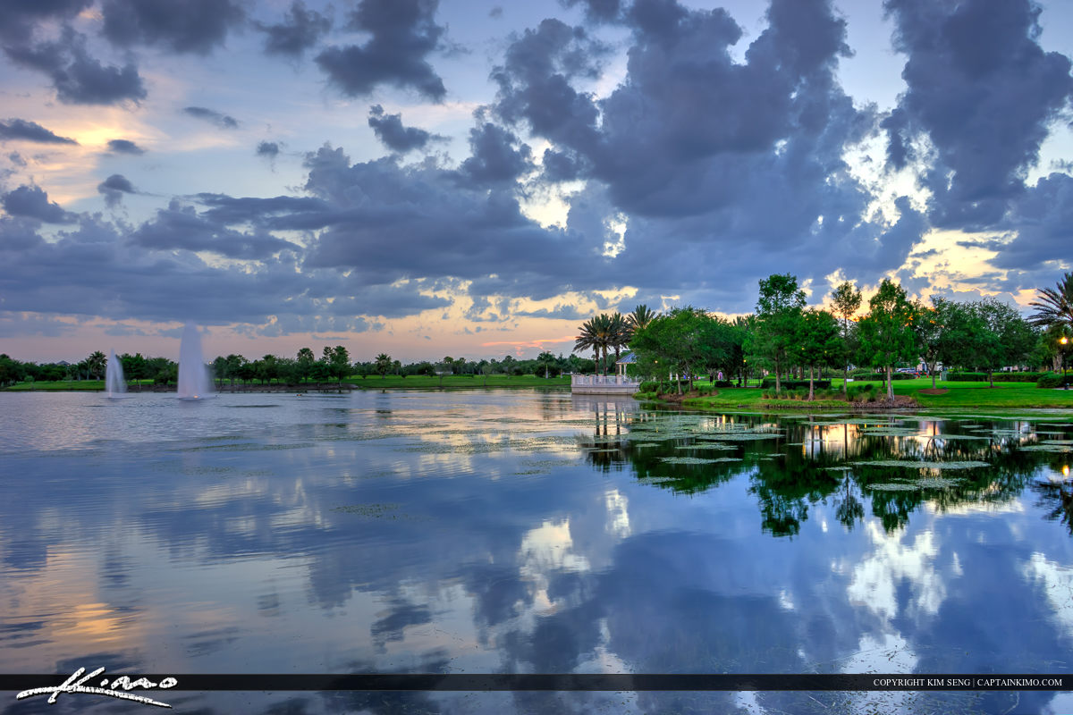 Blue Colors at Lake Tradition Port St Lucie Florida - Royal Stock Photo