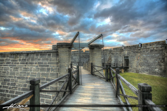 Bridge Sunset Castillo de San Marcos Fort St. Augustine Flo | Royal ...