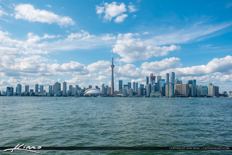 Blue Sky Toronto Canada Skyline | Royal Stock Photo