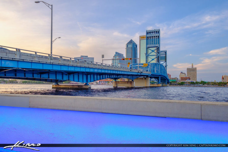Southbank Riverwalk along St Johns River Jacksonville Florida | Royal ...