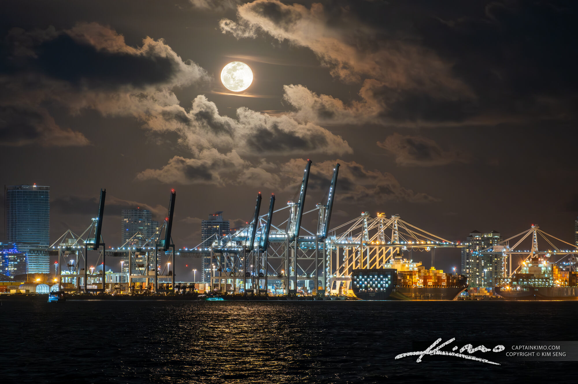 Lunar Ascendancy at Miami Docks Cargo Night at Port of Miami - Royal ...