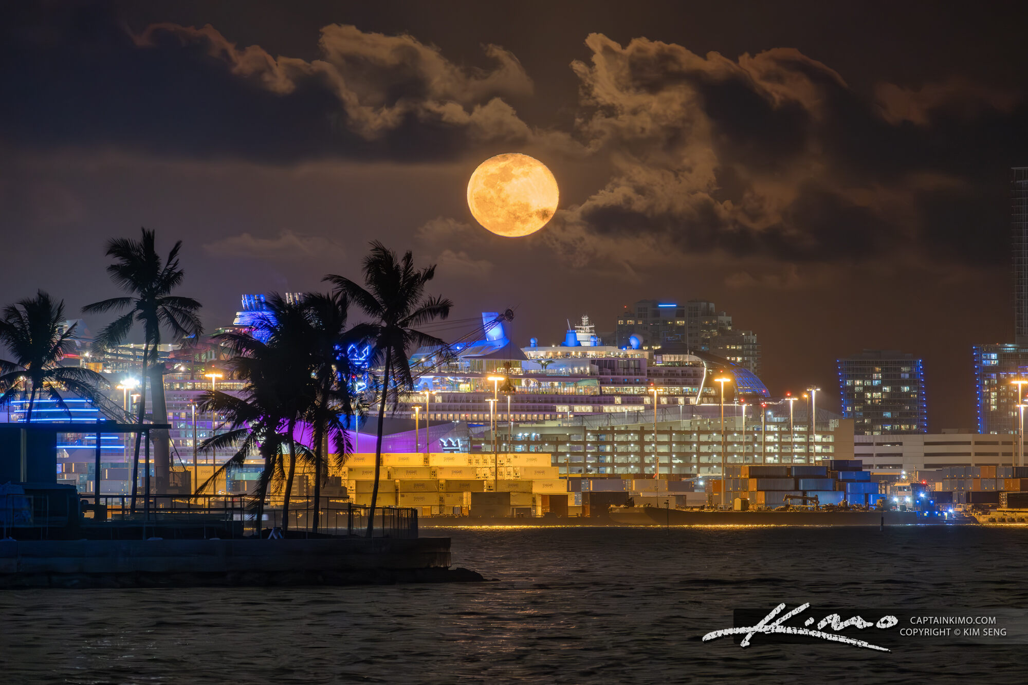 Gallery | Royal Stock Photo