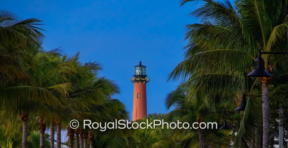 Captivating Views of the Jupiter Inlet Lighthouse Enhancing Jupiters ...